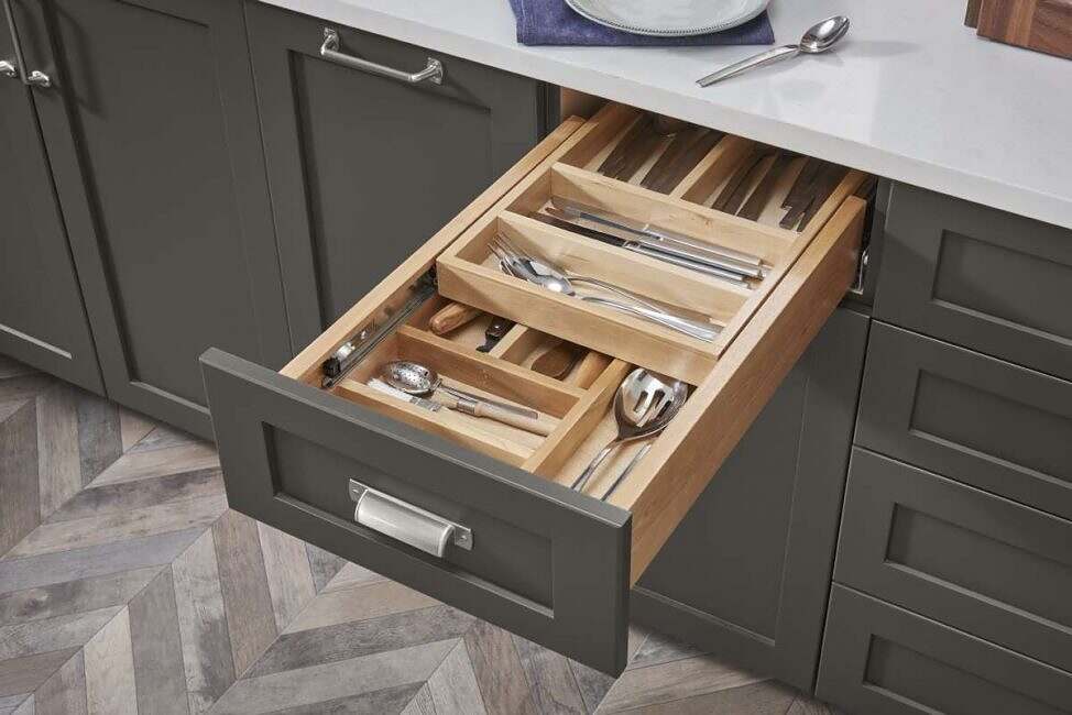 Serenade Cabinetry - Cooking symmetry