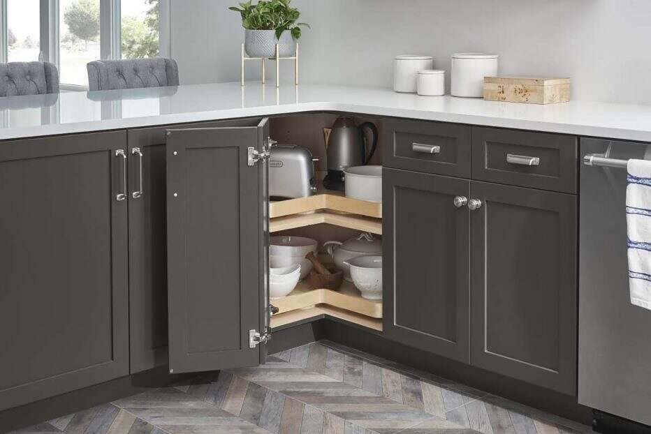 Serenade Cabinetry - Cooking symmetry